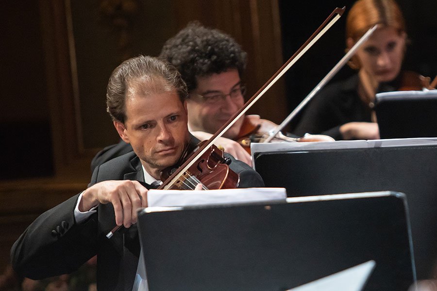 Gregor Traven, prva violina orkestra ljubljanske Opere: biti mora tudi ...