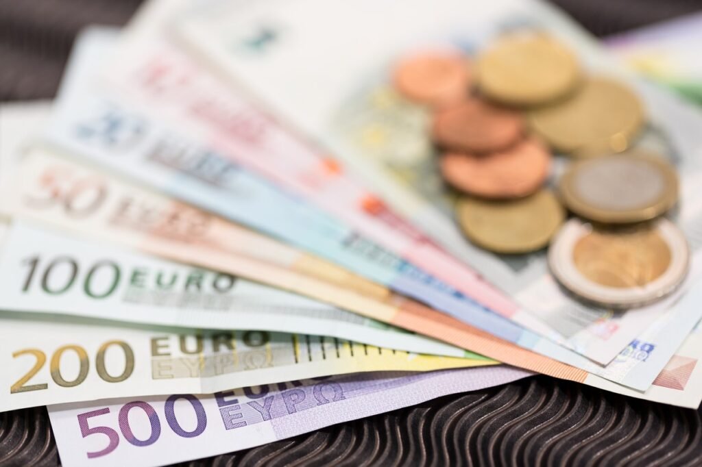 Na pošto še drugi paket informativnih izračunov dohodnine