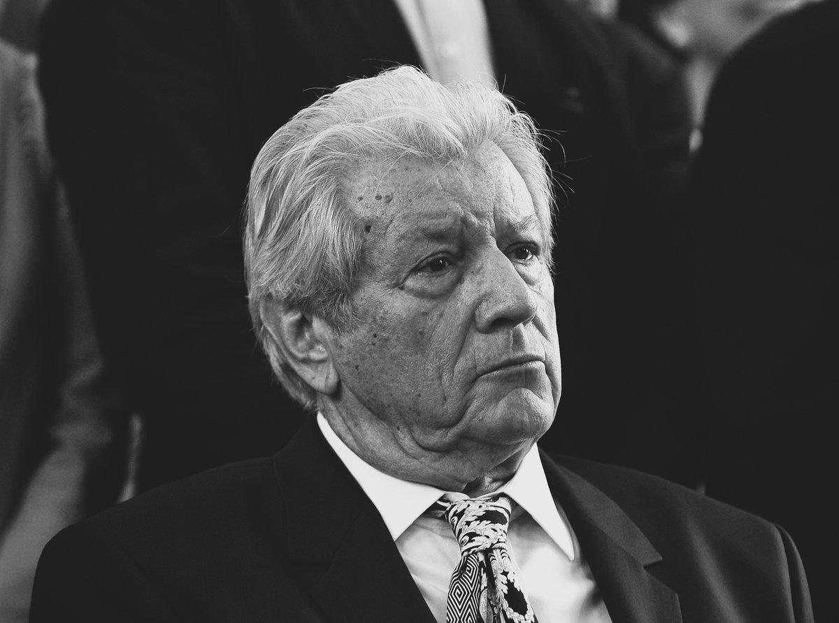 Umrl je dr. Vinko Dolenc