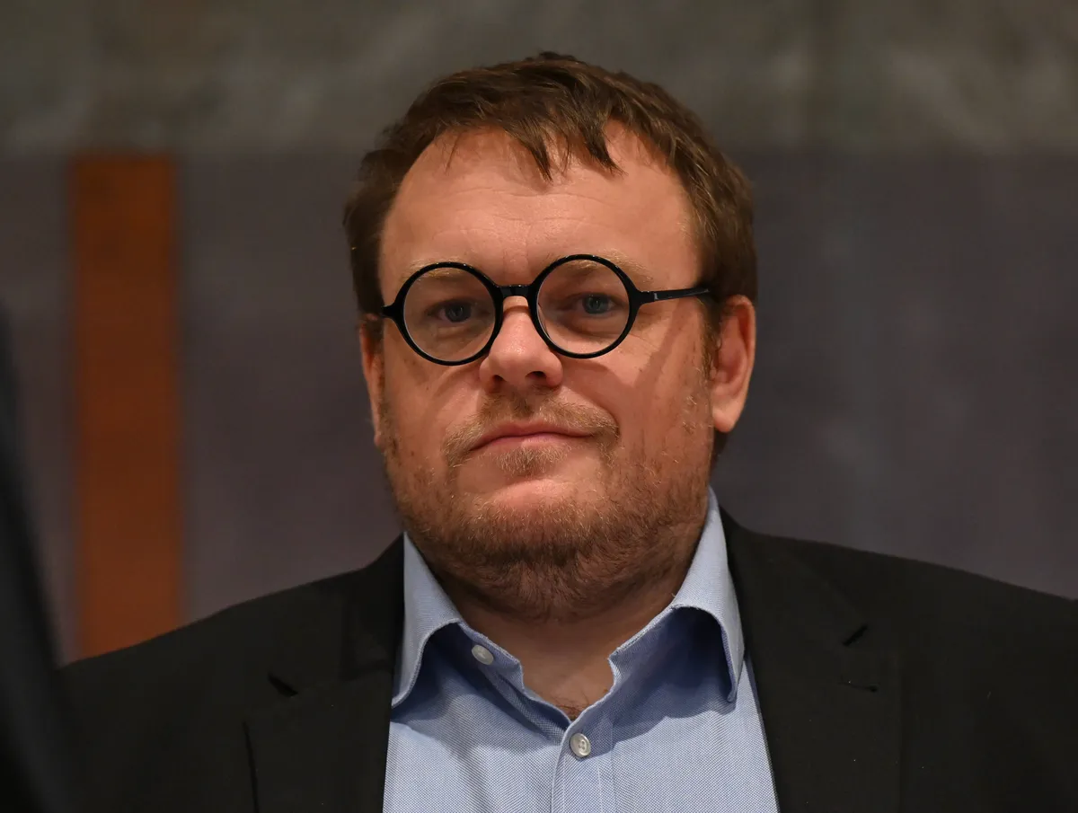 Minister Maljevac dan pred interpelacijo z interventnim zakonom o ...