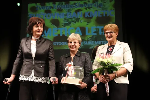 Kmetica leta 2022 je Korošica Majda Sinreih