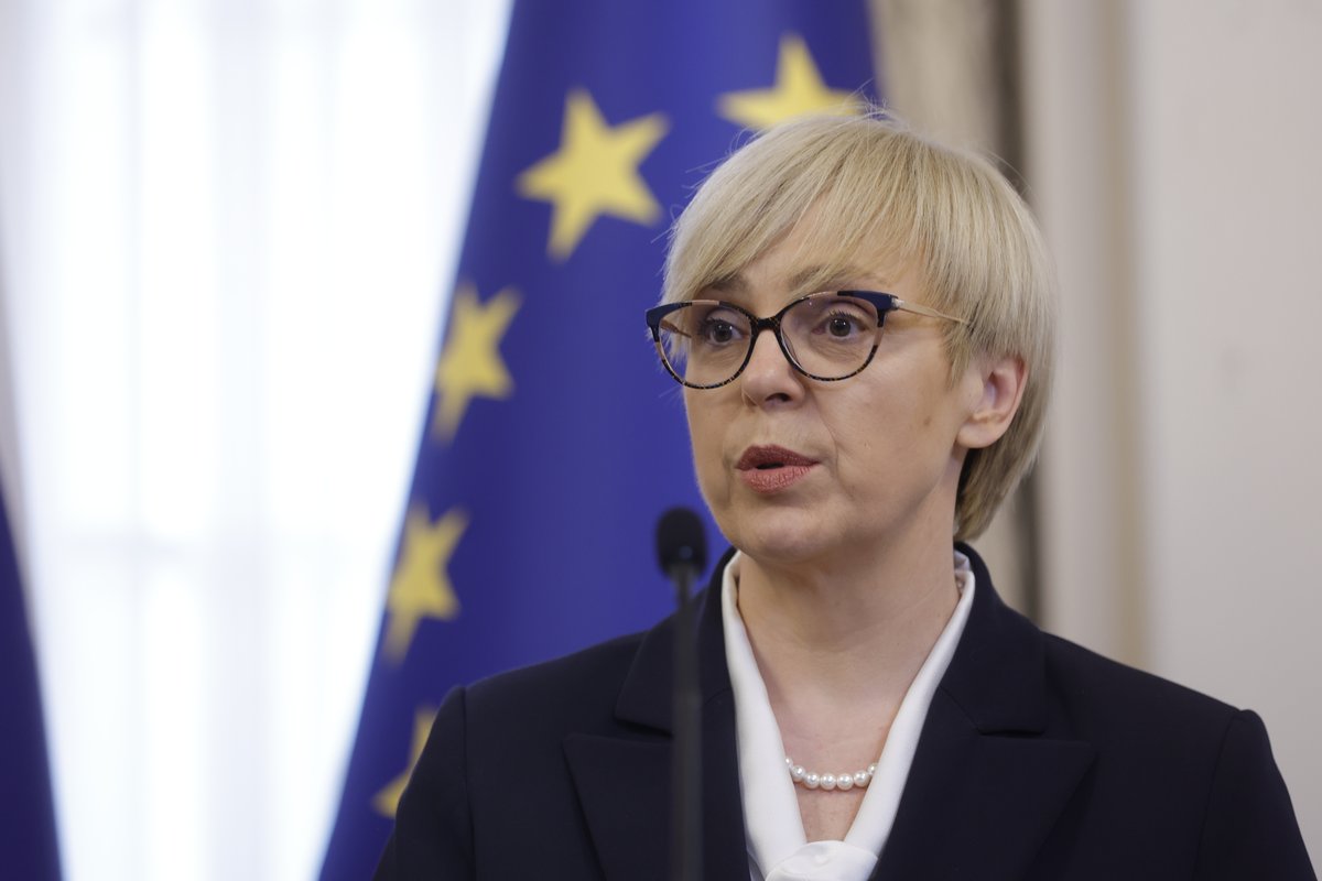 Predsednica Pirc Musar bo z zlatim redom odlikovala borce