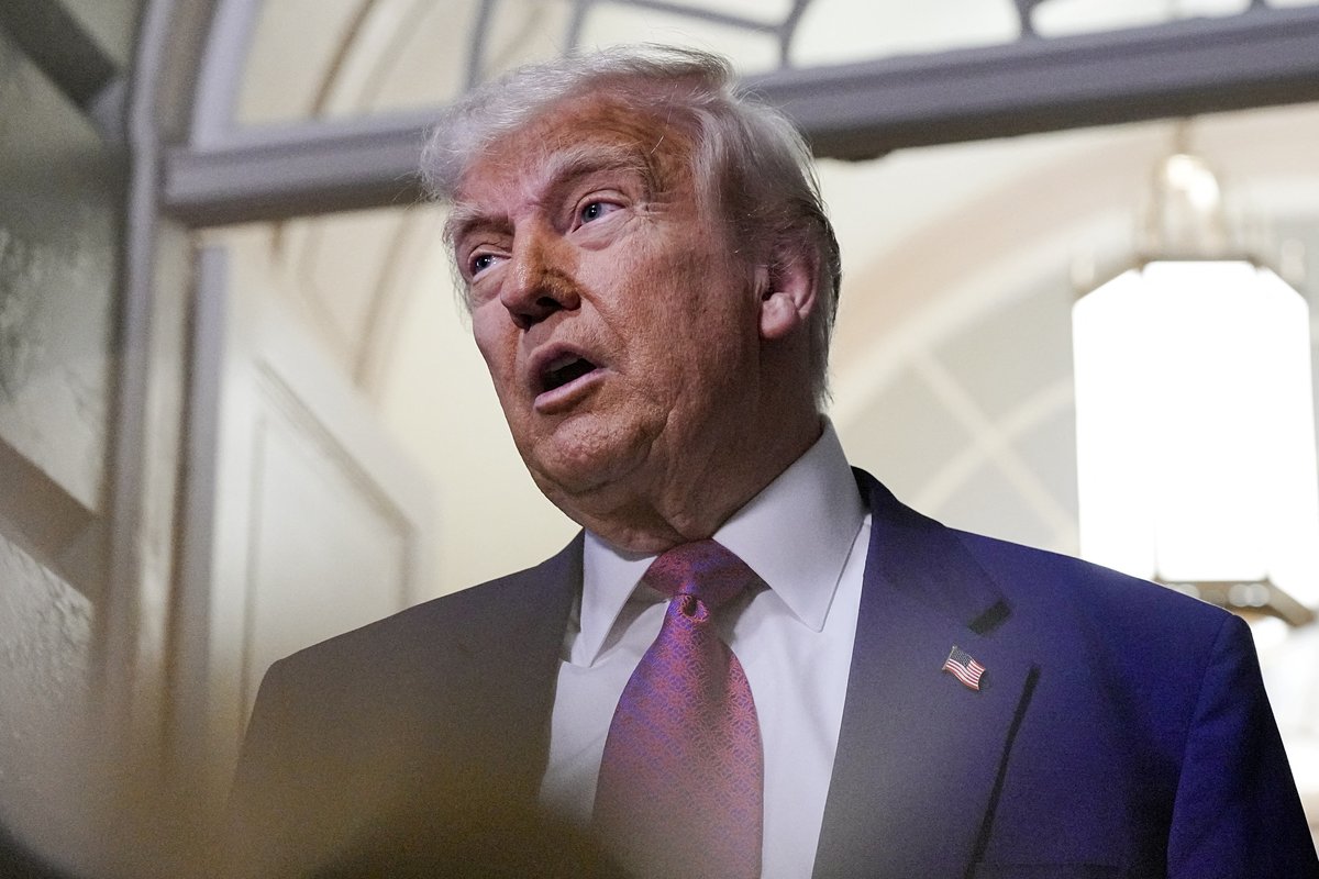 Ameriški zvezni sodnik preprečil Trumpov poskus ukinitve ministrstva za ...