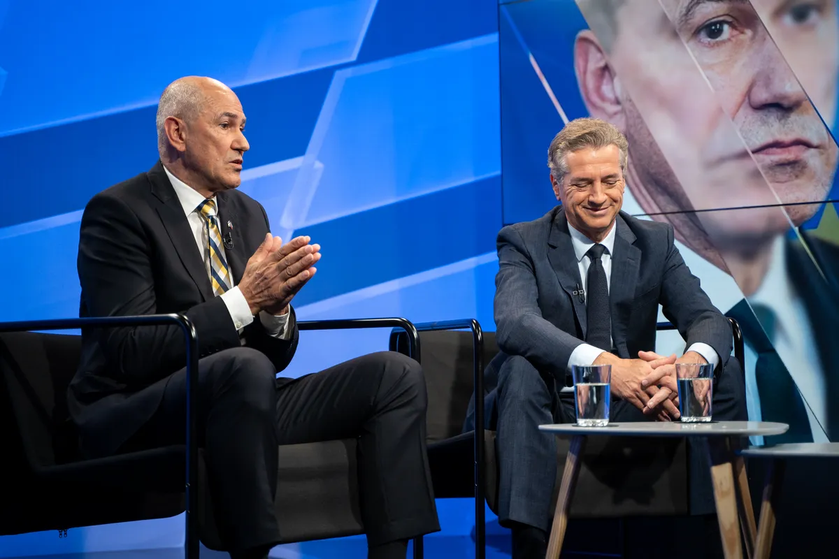 Janša po šoku za Svobodo: Golob ni imel korajže. Logar: Referendum o Natu nevaren