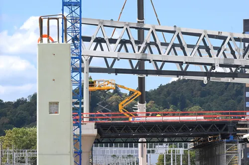 Gradnja nove železniške postaje v Ljubljani v polnem teku (FOTO)