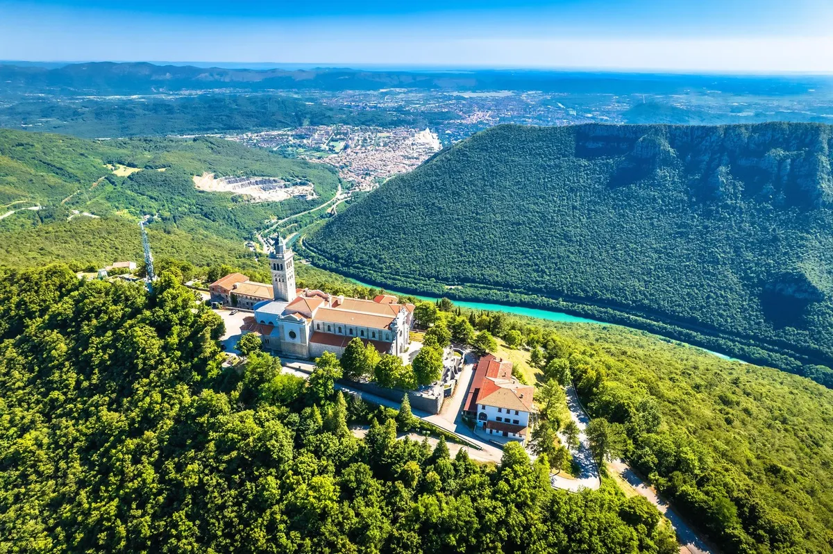 Od Svete gore do Ogleja: Goriški Camino prehodilo že več kot 1.000 ...