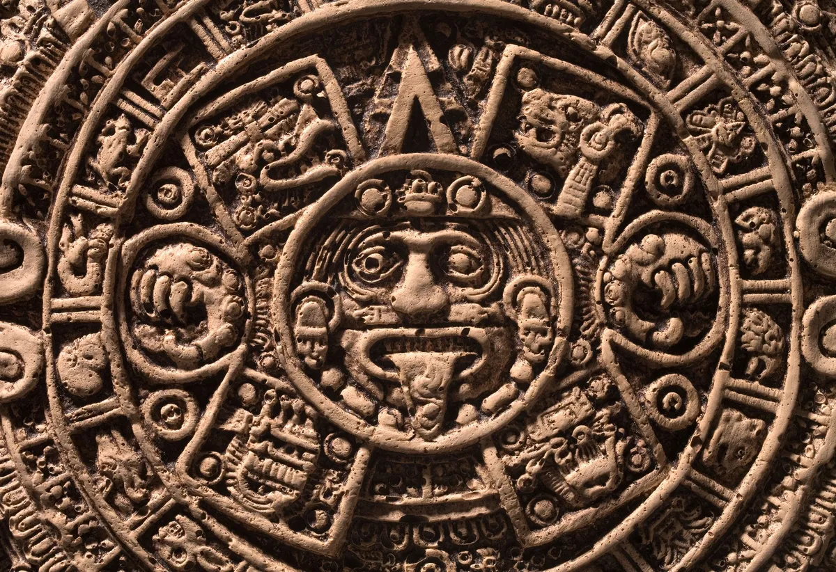 Čaka jih čarobna jesen: komu se po azteškem horoskopu odpira pot do obilja?