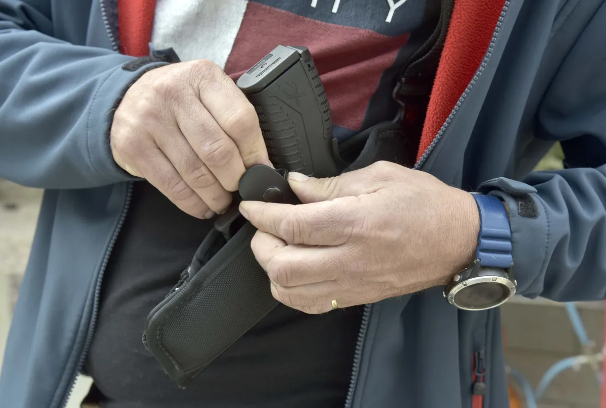 Policija razkrila, kakšne vrste nezakonitega orožja so predali Slovenci