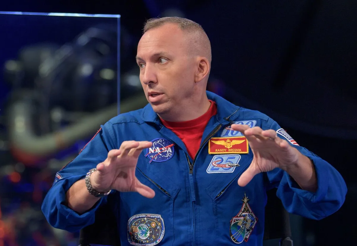 Nasa predstavila posadko misije Artemis III, vodil jo bo astronavt ...