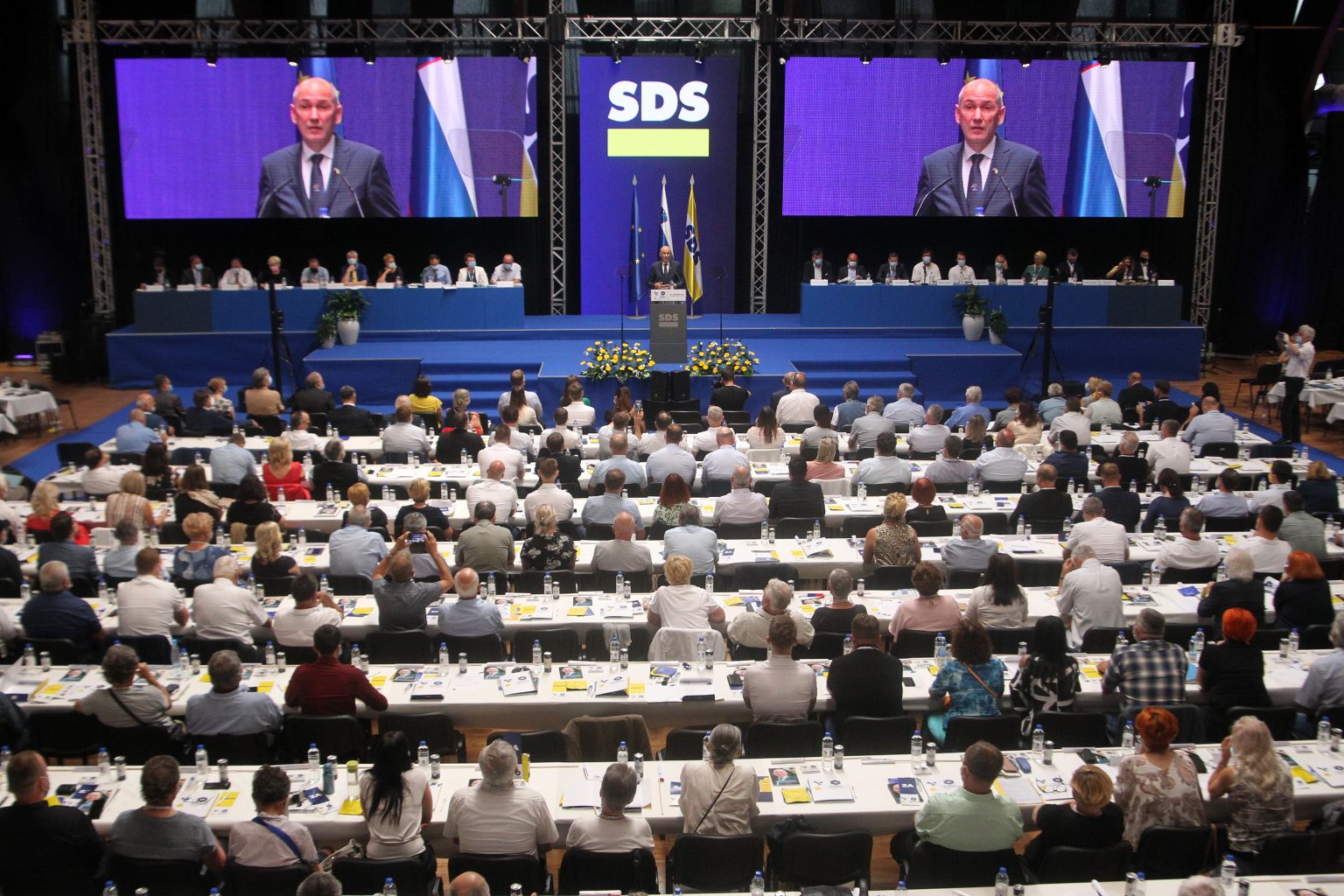 Znano je, kdo so poslanski kandidati SDS - N1