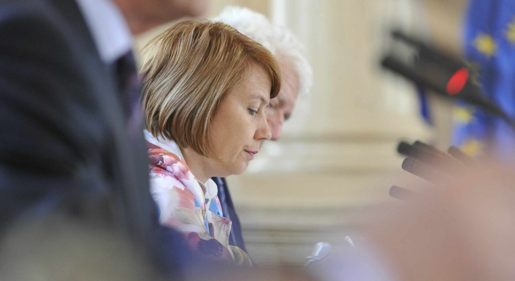 Po poslanskem vprašanju, ki je dvignilo prah, se je oglasila tudi ...