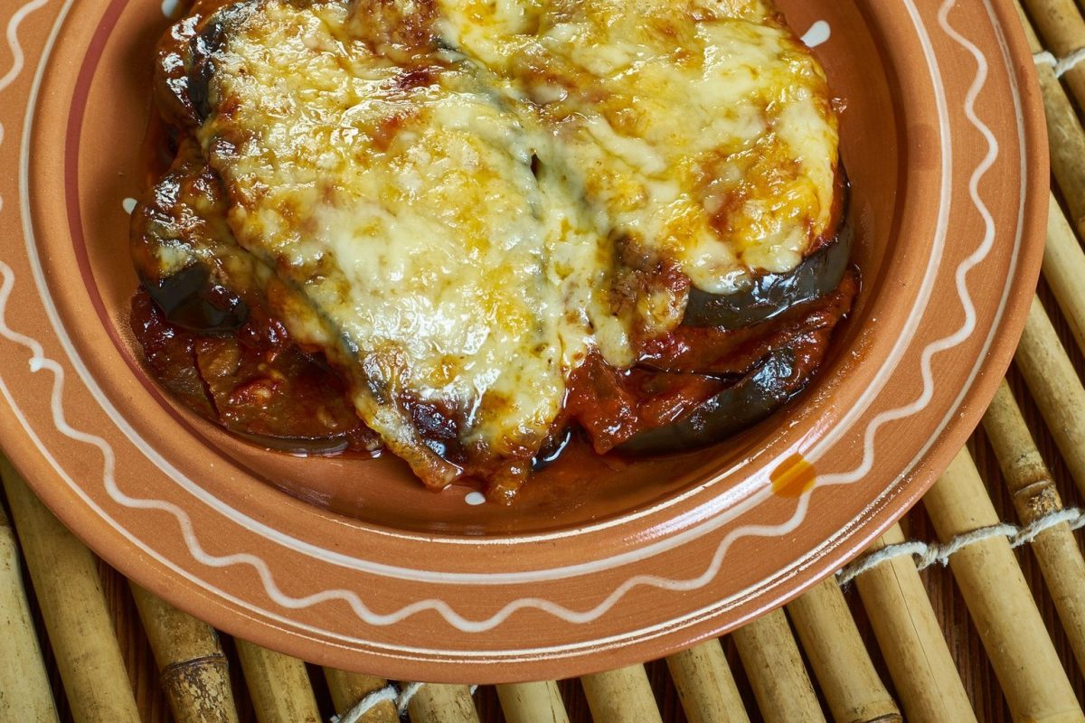 Recept: jajčevec in mocarela iz pečice - N1