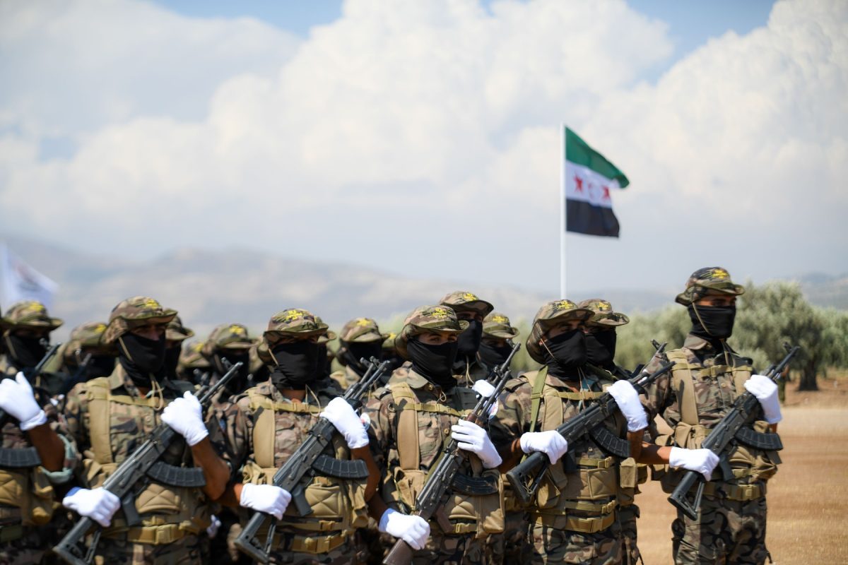 Sirski aktivist za N1 o sirskih plačancih, ki se v Ukrajini borijo za ...