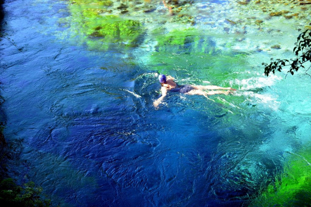 Modro oko Albanije: čudovito jezero, ki "nima dna" - N1