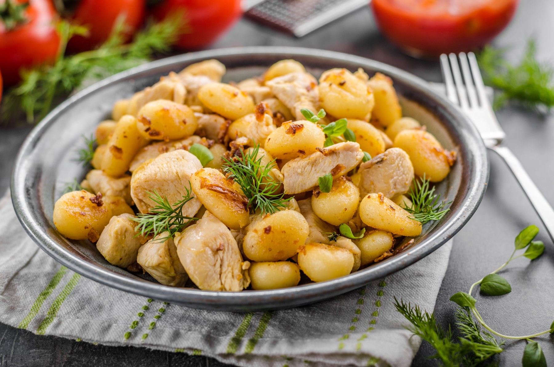 Recept: popolni kremasti njoki s piščancem - N1