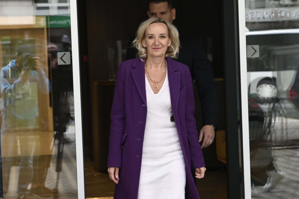 Osem predsedniških kandidatur, vložila jo je tudi Sabina Senčar - N1