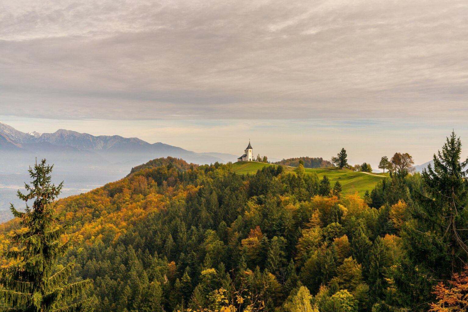 Čudež narave: prekrasen labirint poplavljenih tunelov (FOTO) - N1