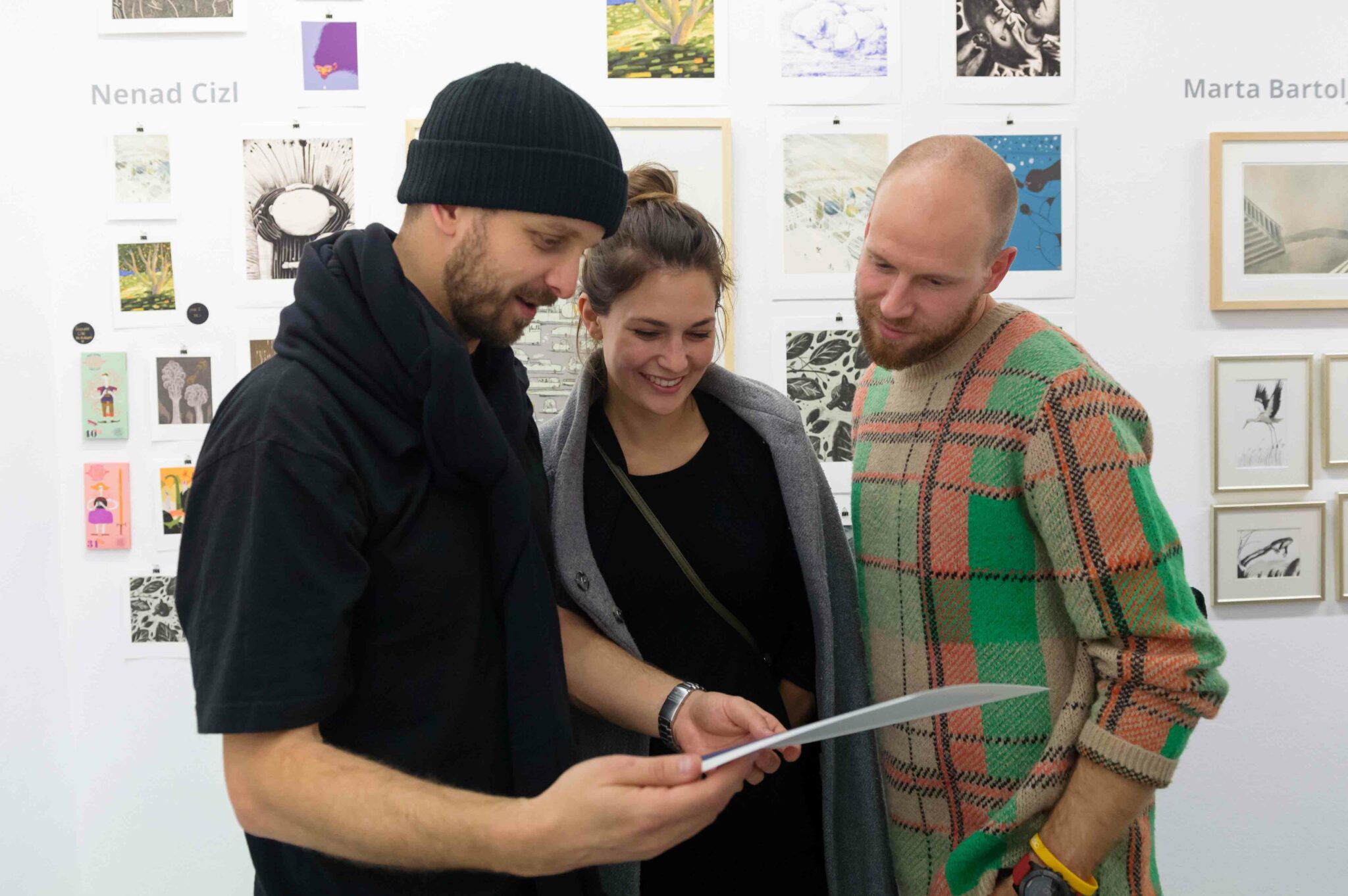 30 najvidnejših domačih ustvarjalcev na sejmu ilustracije v Vodnikovi ...