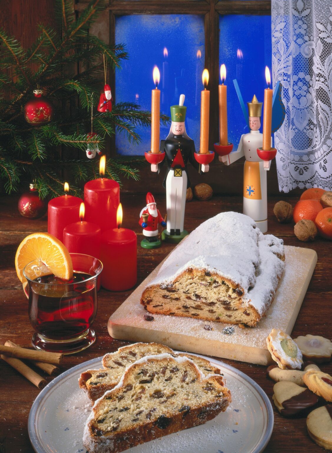 13 najbolj slavnih božičnih sladic v Evropi (in recept za panettone s ...