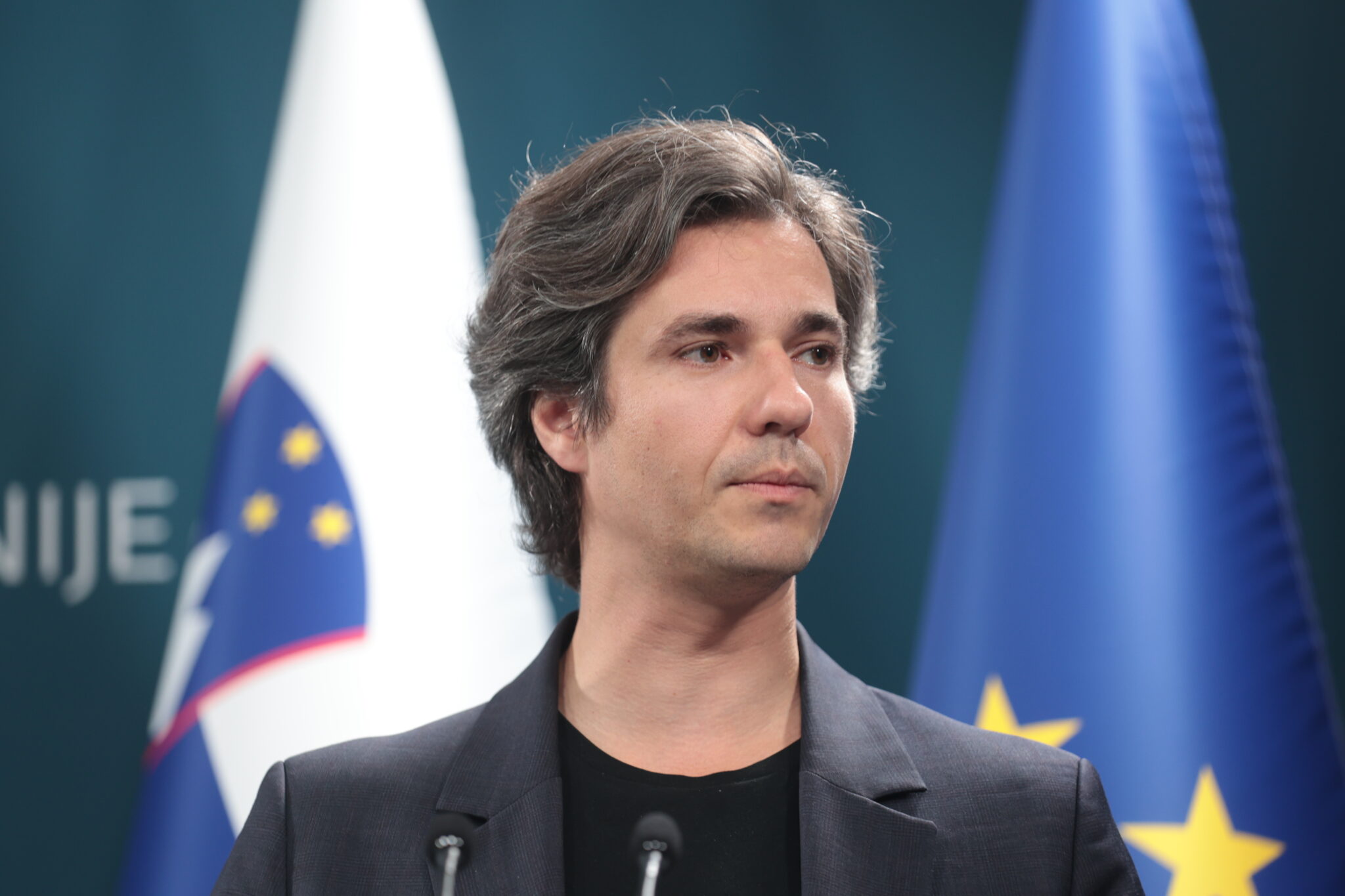 Luka Mesec: Odhajajo tisti, ki so Levico notranje razdvajali - N1