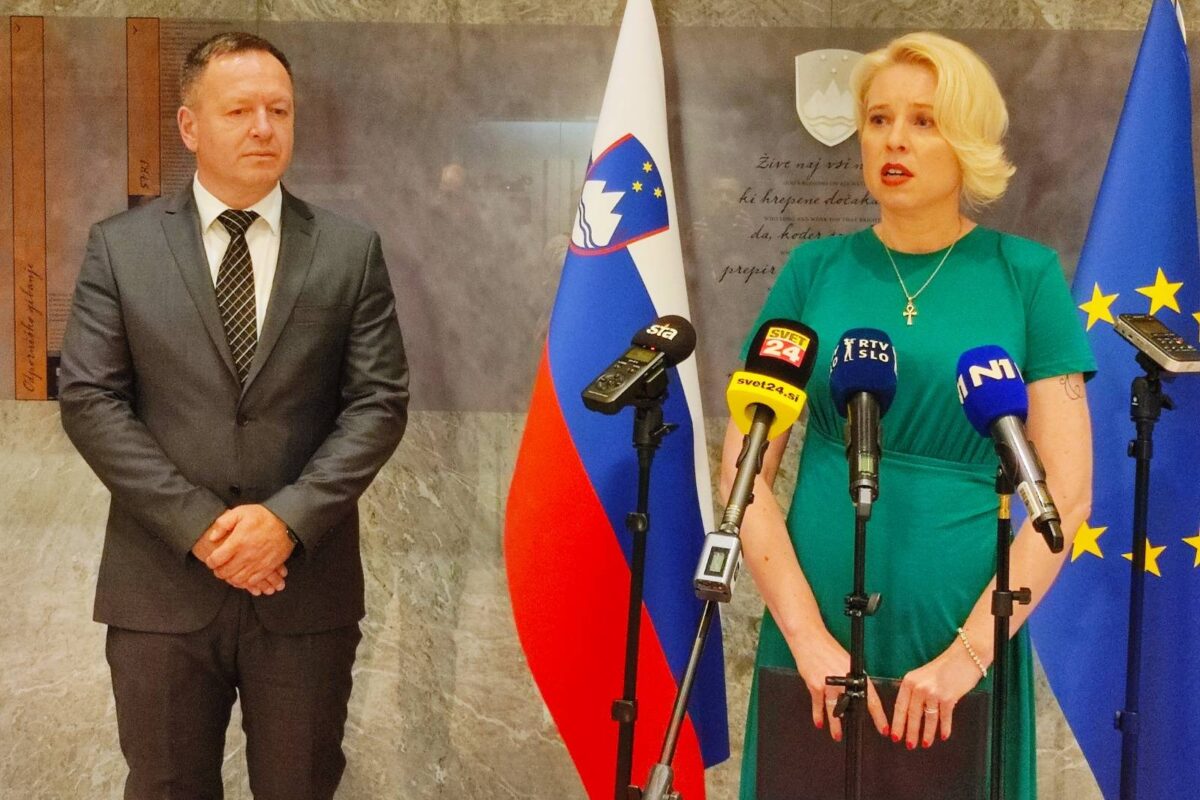 Klakočar Zupančič: Ko so ljudje dostojno plačani, je korupcijskih tveganj manj - N1