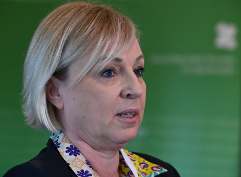 Barbo Škerbinc s petletnim mandatom na čelo zavoda za zaposlovanje - N1