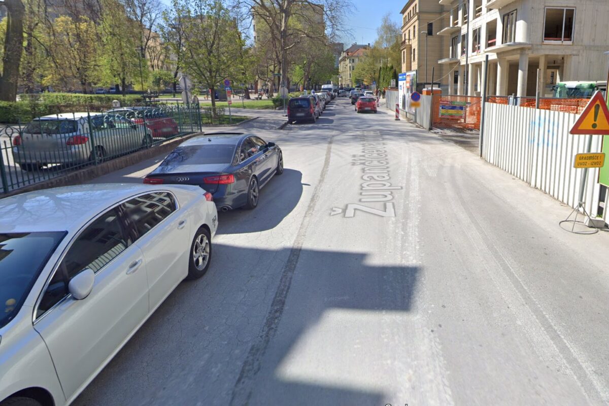 LJUBLJANA | Palača Schellenburg (novi Kolizej) | Večnamenski kompleks ...