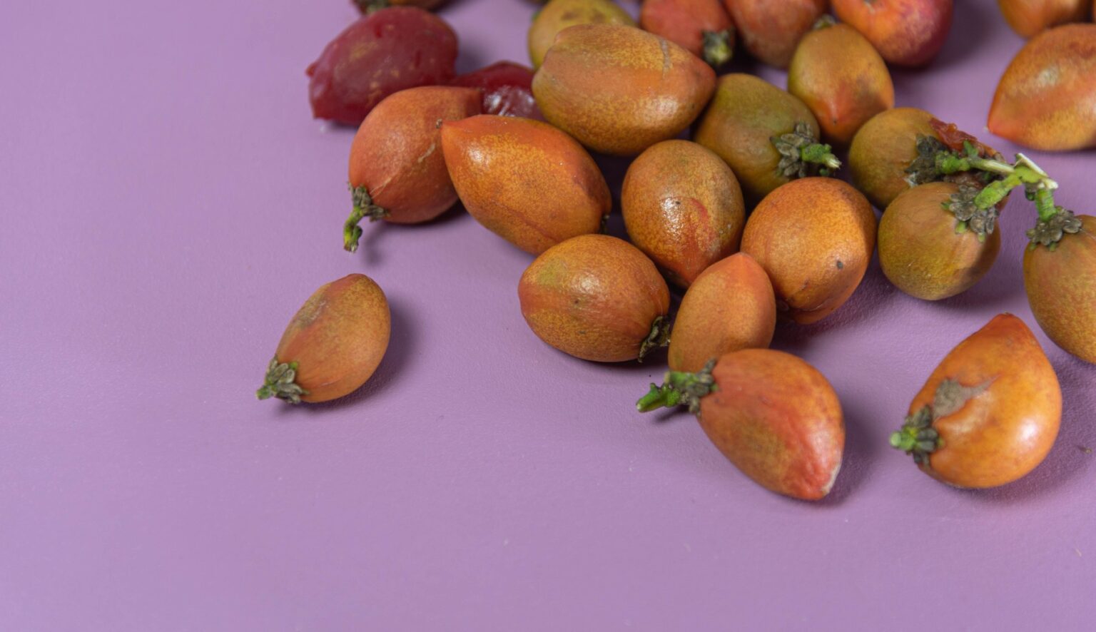 200 evrov za kilogram: eksotično sadje, na katerega lahko čakate tudi leto dni - N1