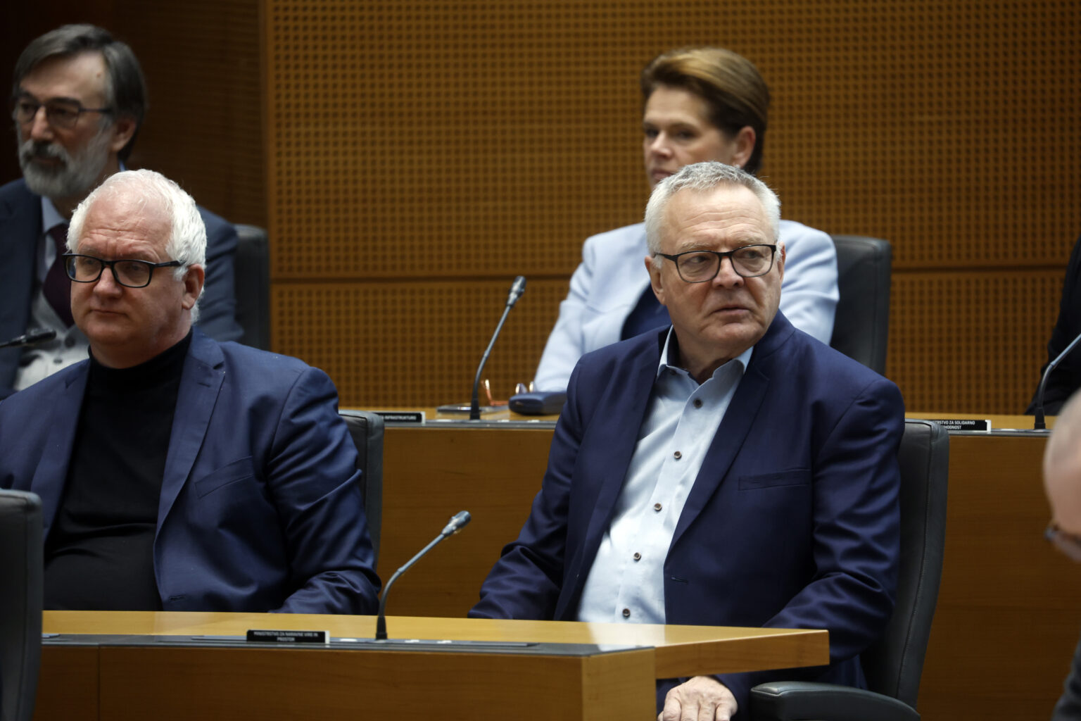 Poslanci potrdili: Franc Props in Jože Novak sta nova ministra - N1