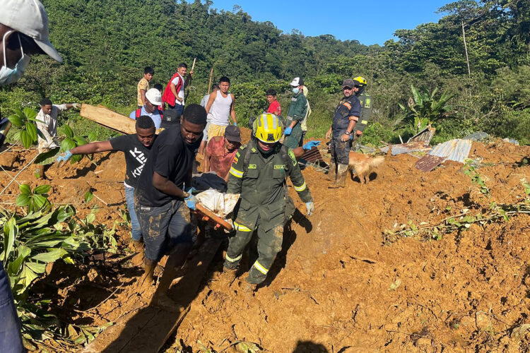 Poznate teh 5 zares nenavadnih objektov v vesolju? - N1