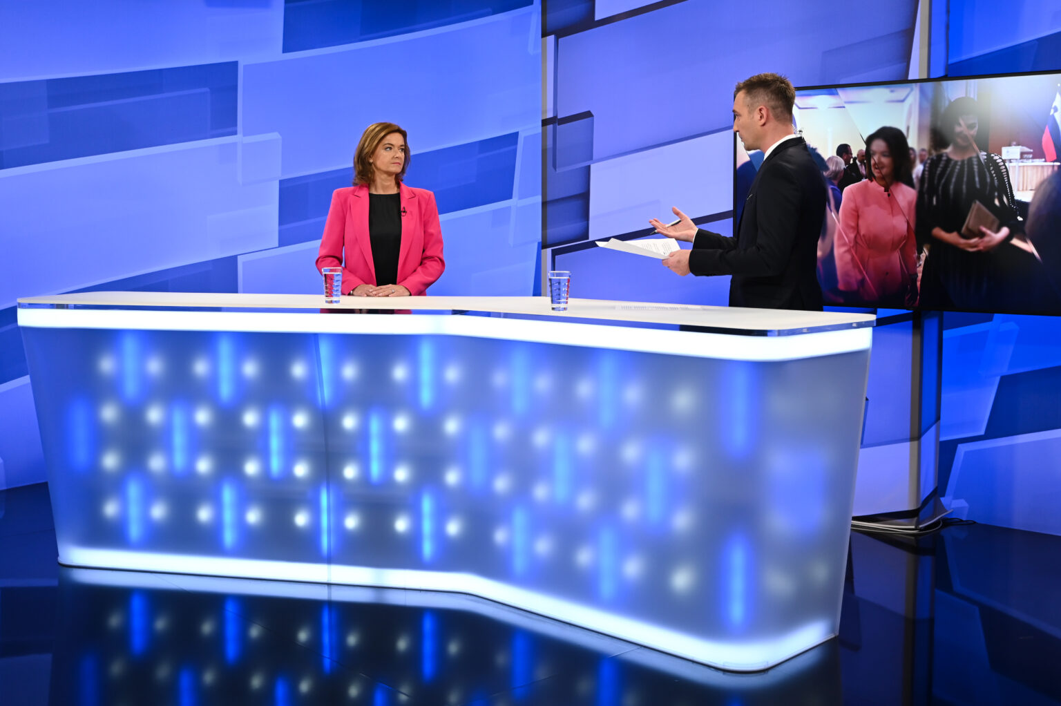 Pogovor z ministrico Dominiko Švarc Pipan: kdaj bo odstopila? - N1