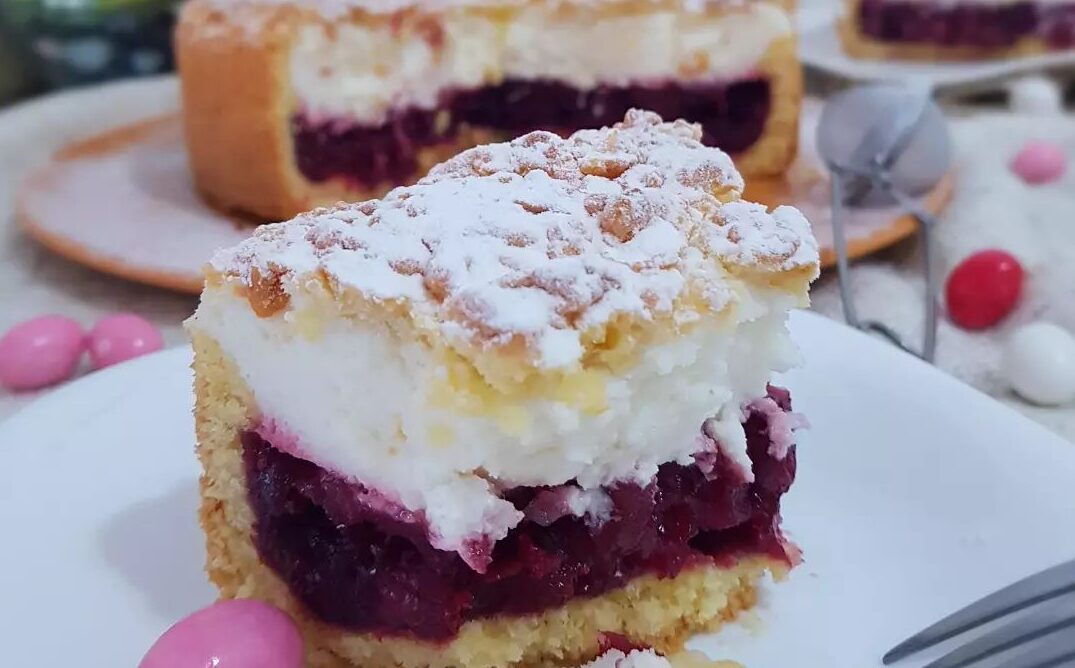 Boljša kot mileramka? Lahka torta, ki izgine s krožnika, še preden se ...