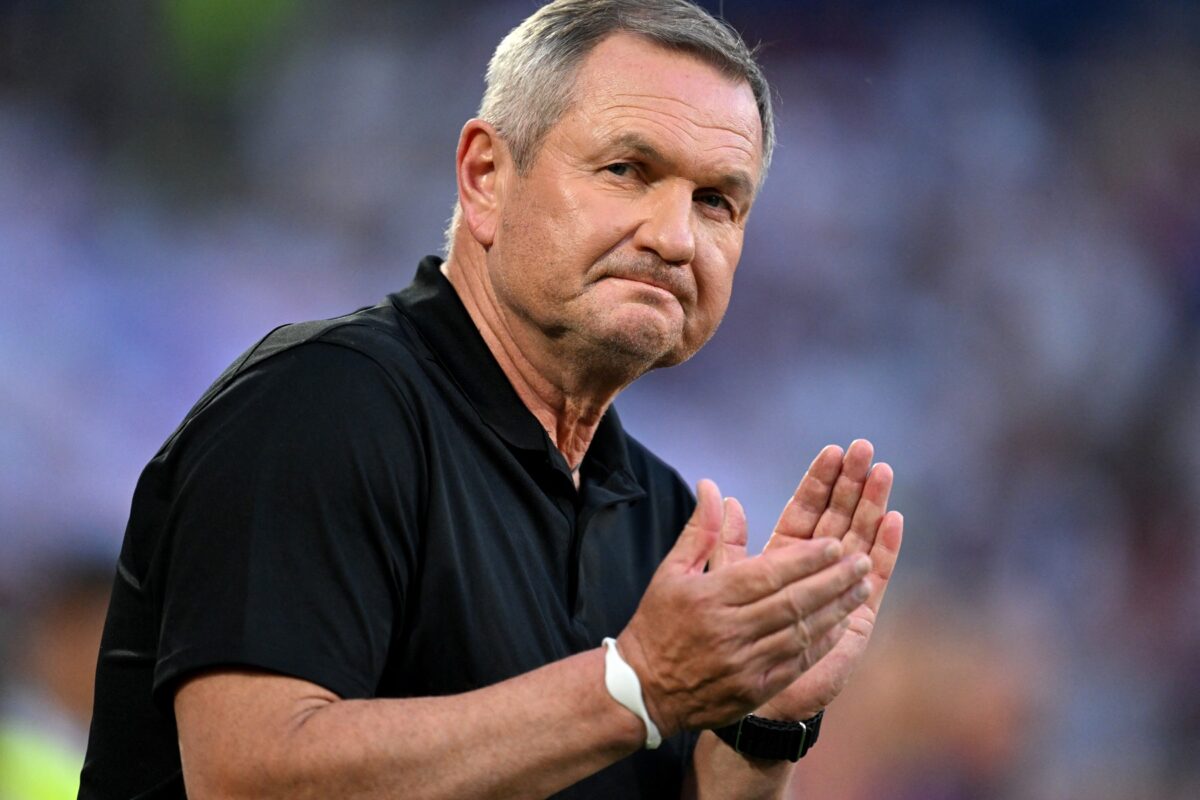 Jan Kovačič prevzema vodenje urada predsednice republike - N1