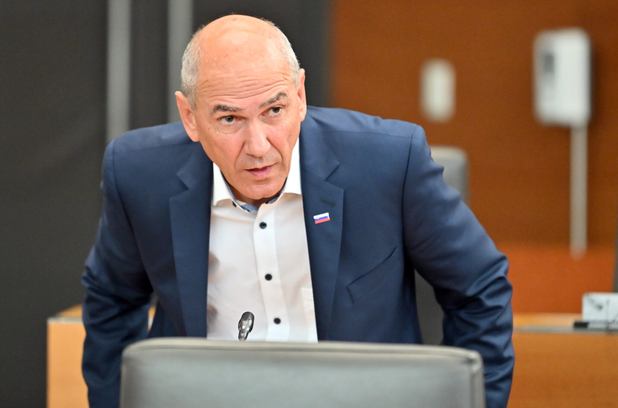 Preobrat v parlamentu: NSi proti lastnemu predlogu, Janša presenetil ...