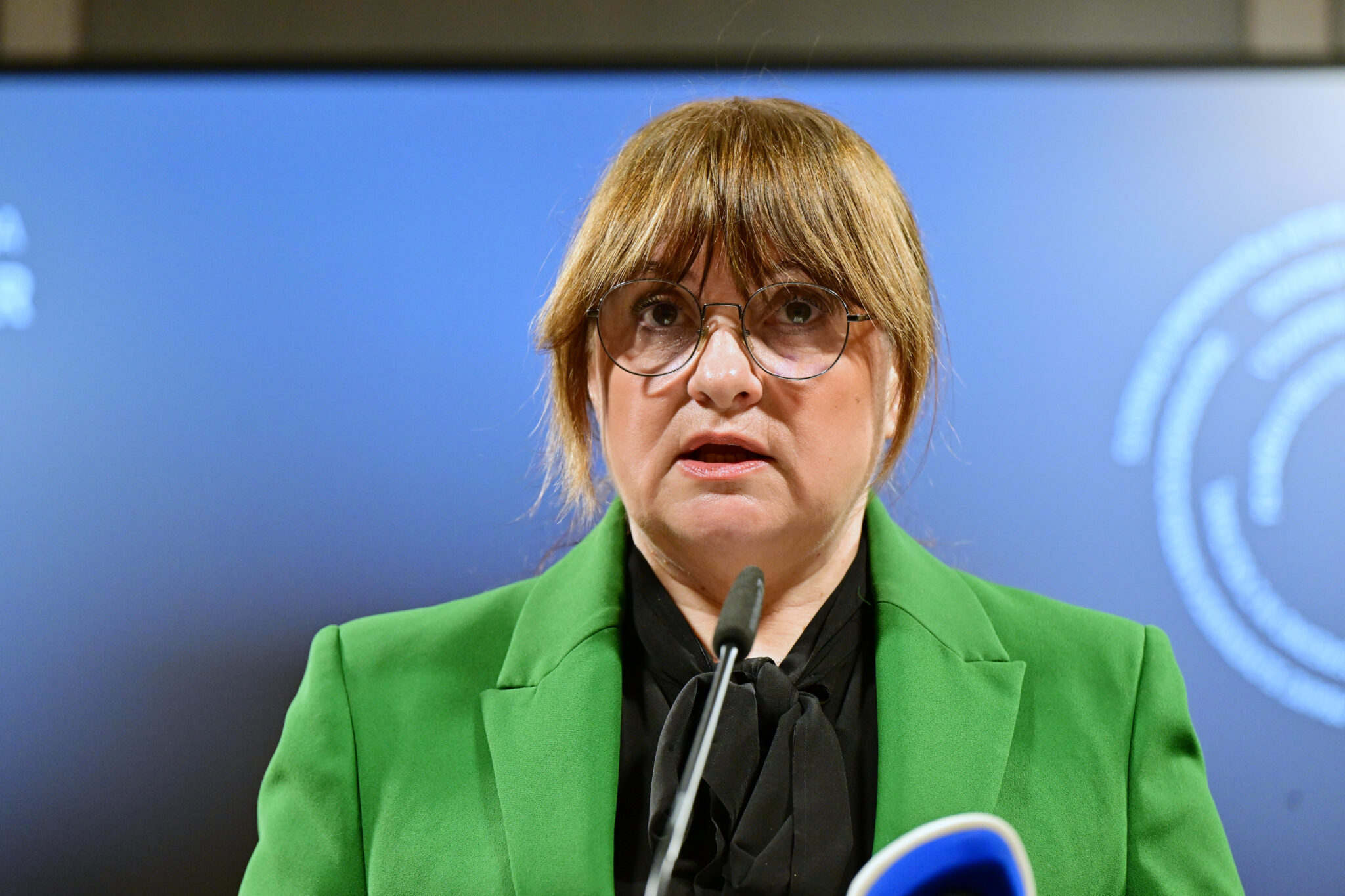 Zeljni solati najprej dodate kis ali olje? Postopek pomembnejši, kot si ...