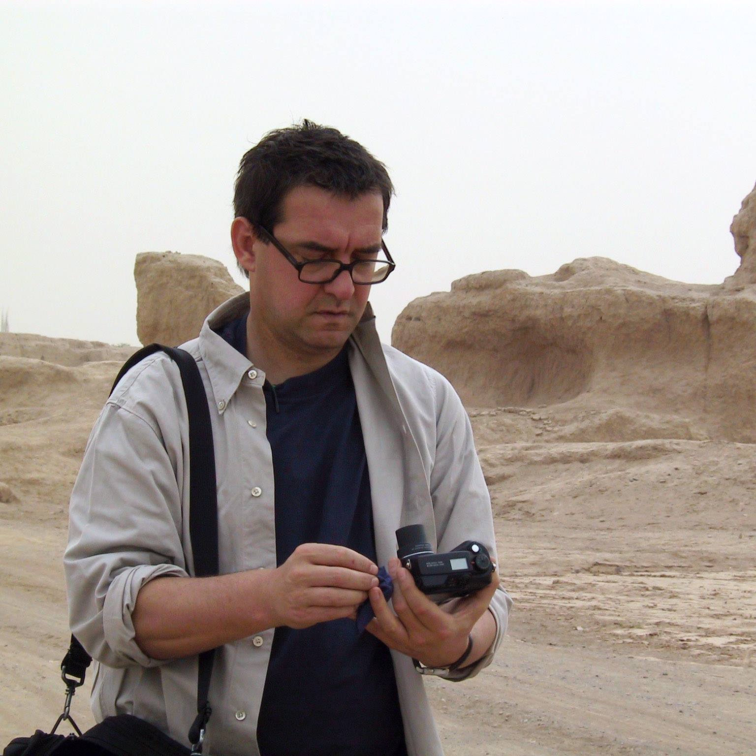 Umrl je novinar in dolgoletni dopisnik Andrej Mrevlje - N1